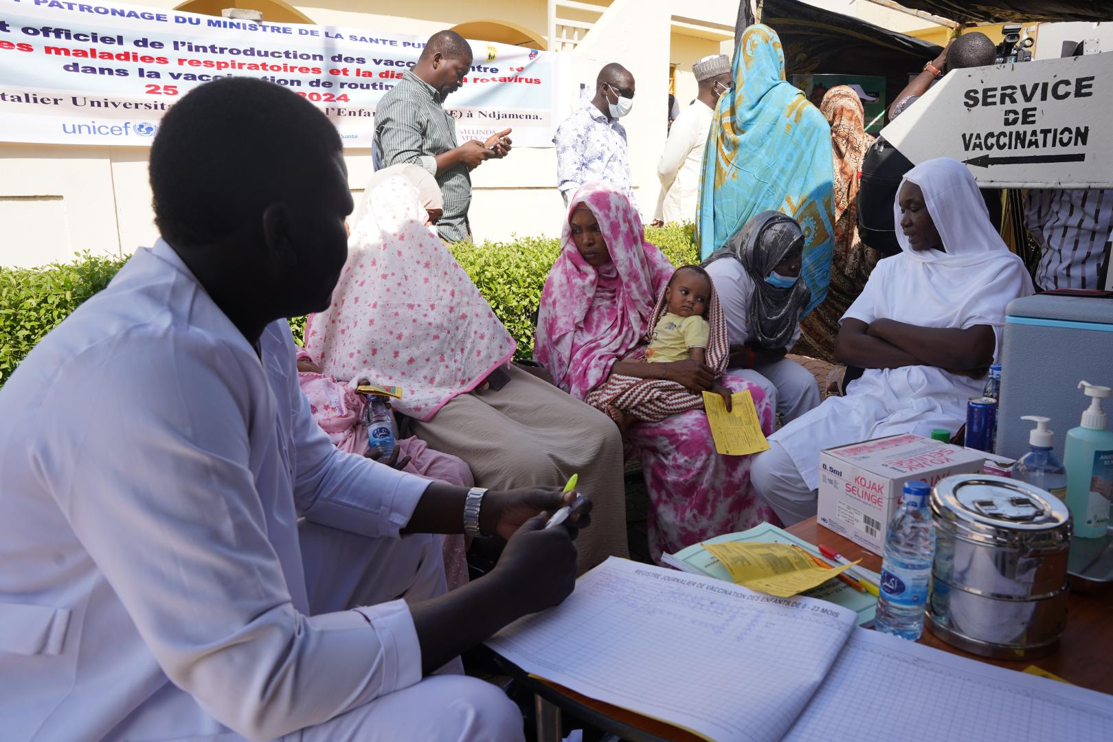 Chad introduces malaria vaccine in triple-vaccine rollout for children | WHO | Regional Office ...